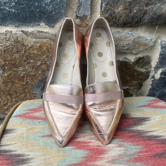 Boden | Shoes | Boden Metallic Rose Gold Pointed Flats Size 39 | Poshmark